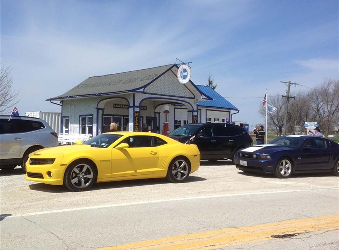 TOURING ROUTE 66 – AND ENJOYING EVERY MILE - JUST CARS